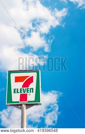 7-eleven Store Sign Image & Photo (Free Trial) | Bigstock