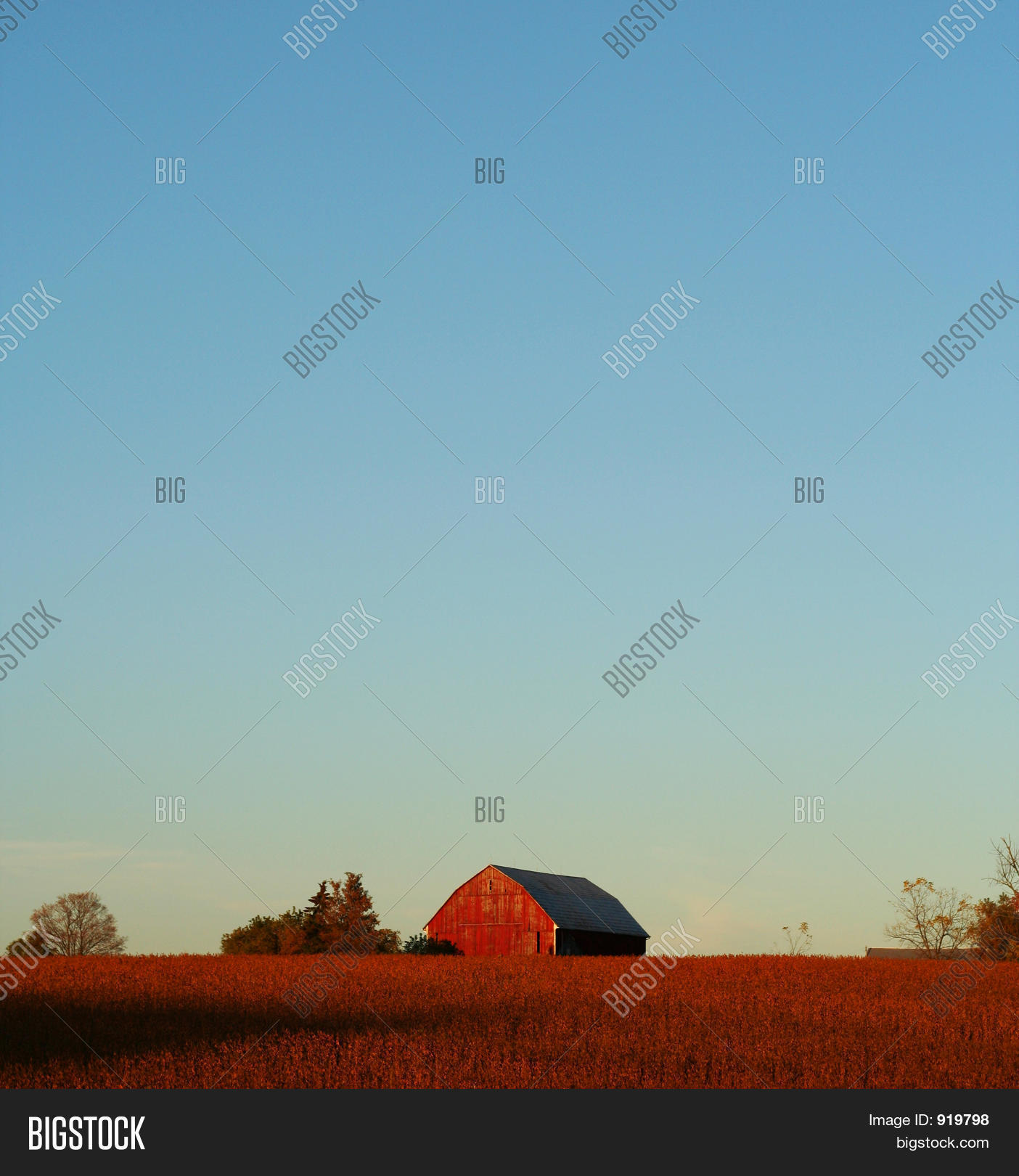 Red Barn Image & Photo (Free Trial) | Bigstock
