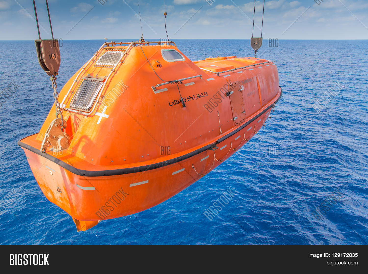 Rescue Boat Life Boat Image & Photo (Free Trial) | Bigstock