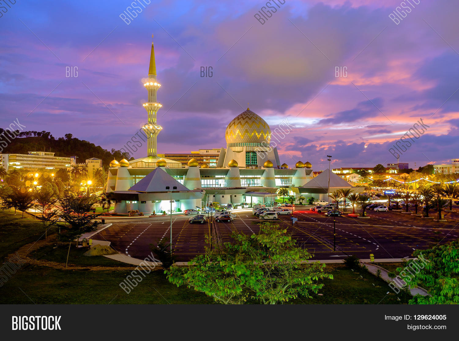 Kota Kinabalu,Sabah, Image & Photo (Free Trial) | Bigstock