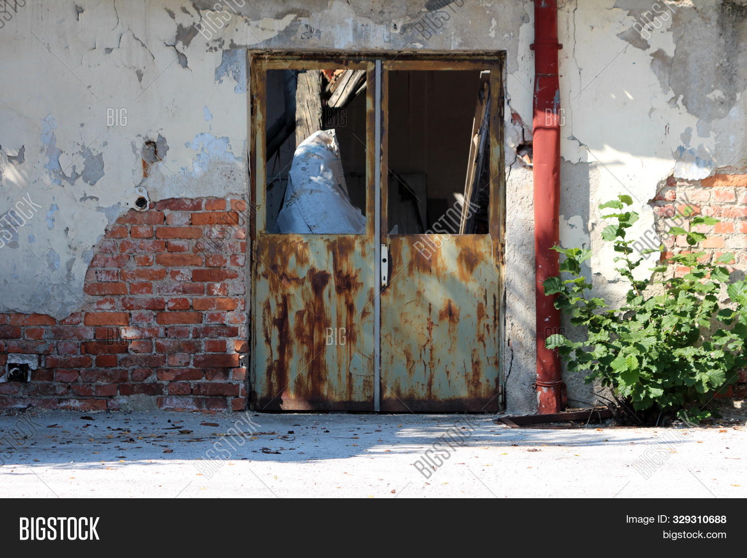 Rusted Metal Doors Image & Photo (Free Trial) | Bigstock