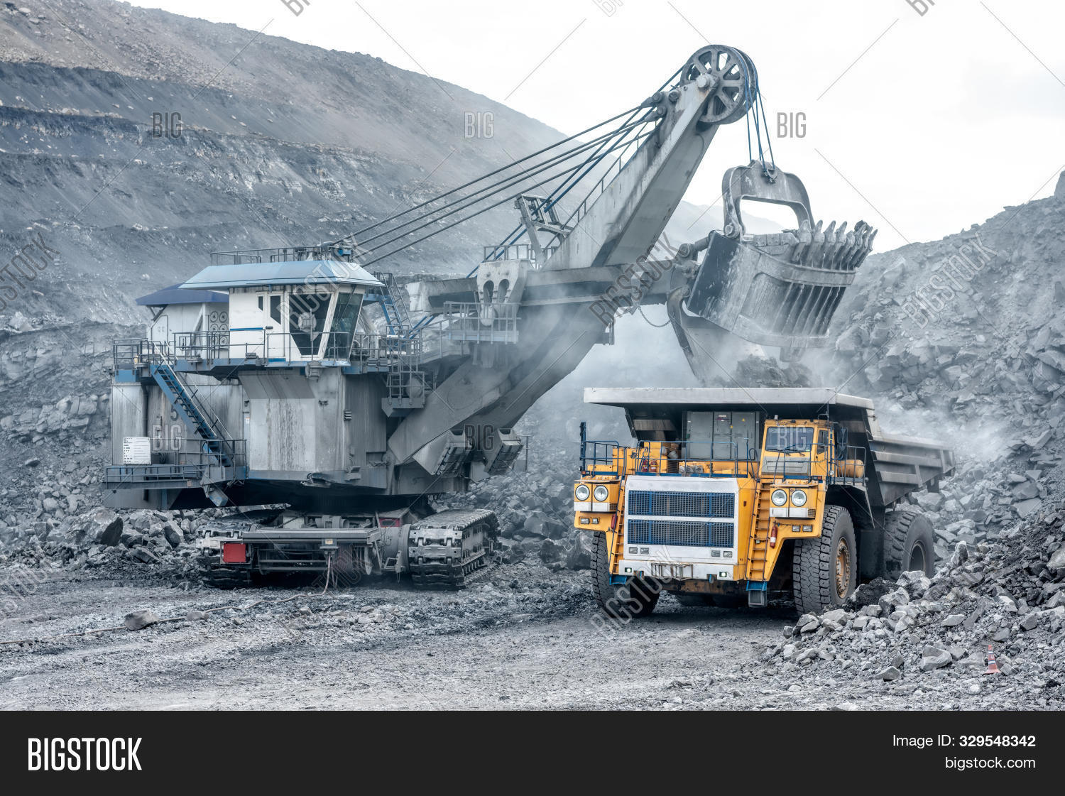 Open Mountain Quarry. Image & Photo (Free Trial) | Bigstock