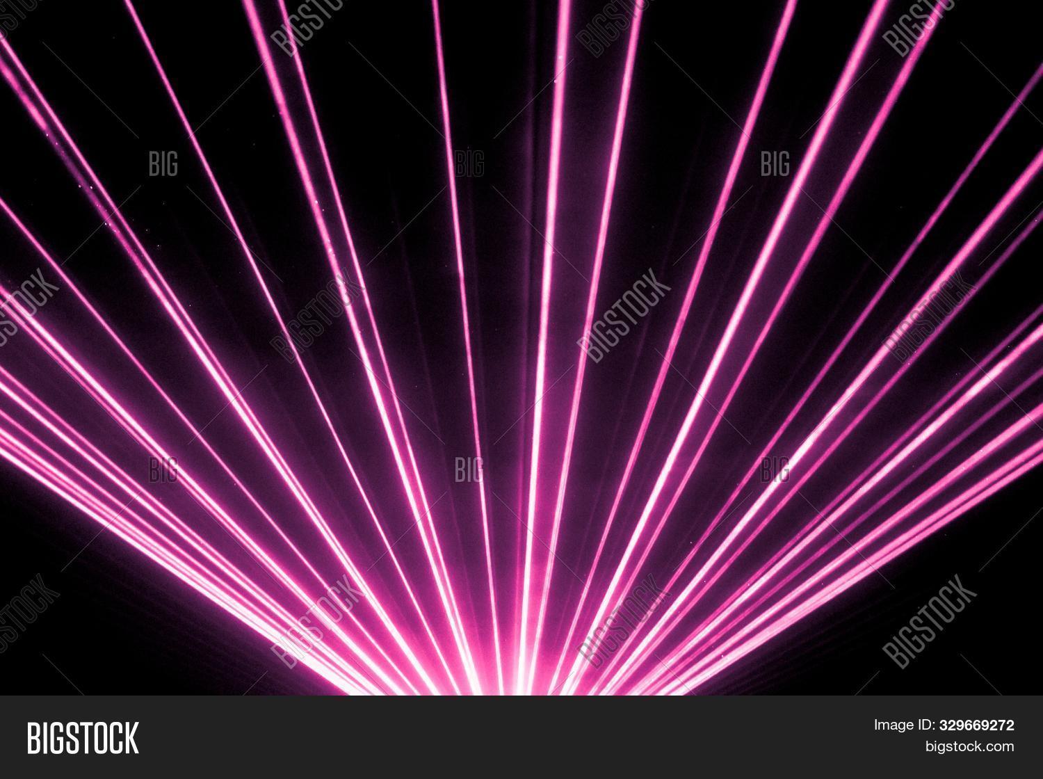 Imagen y foto Pink Laser Show (prueba gratis) | Bigstock