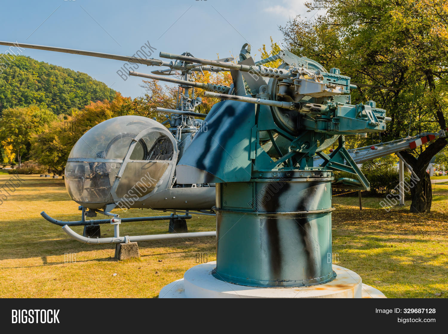 M45 Quadmount Weapon Image & Photo (Free Trial) | Bigstock