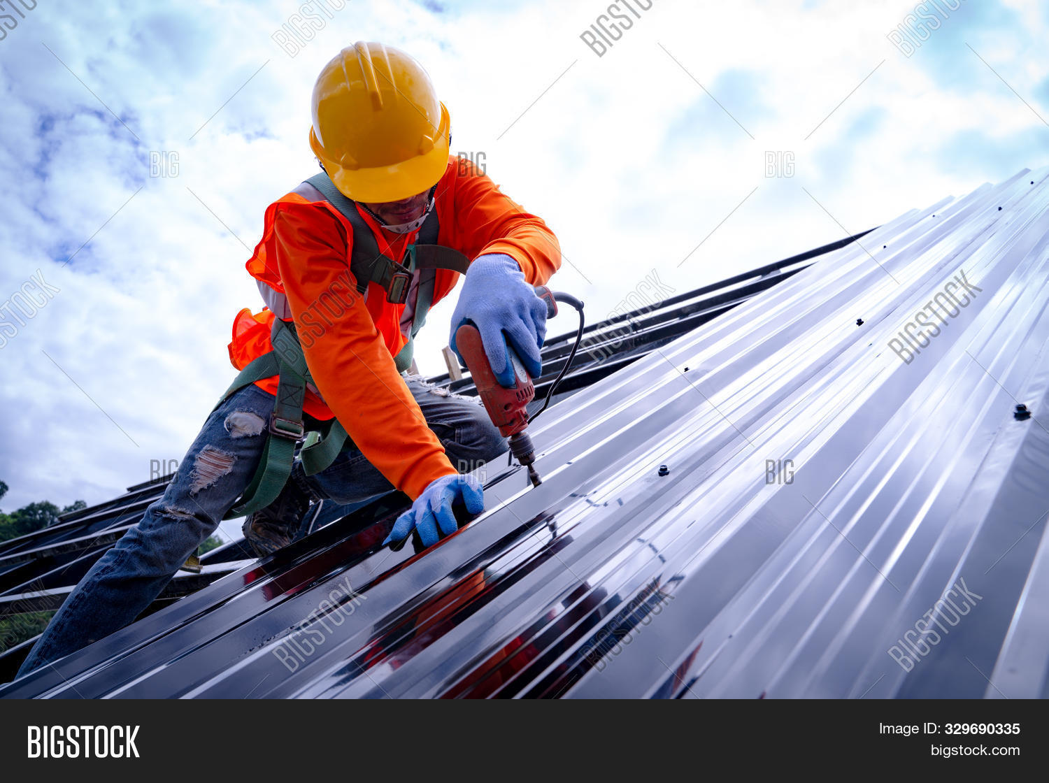 Roofer Working On Roof Image & Photo (Free Trial) | Bigstock