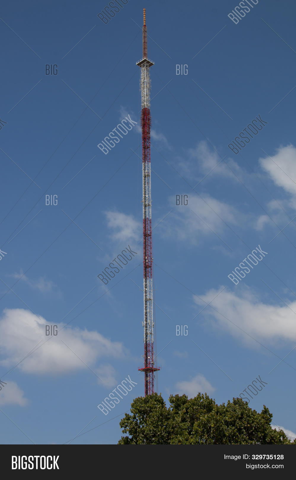 Red White Radio Tower Image & Photo (Free Trial) | Bigstock