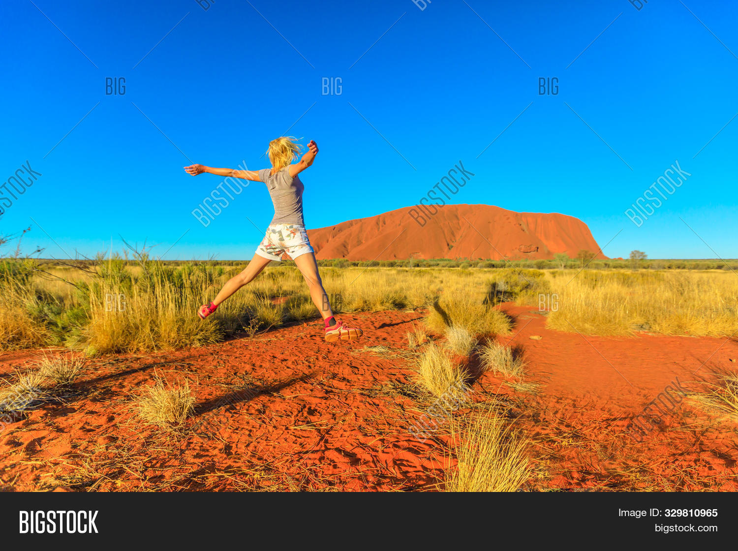 Uluru, Northern Image & Photo (Free Trial) | Bigstock