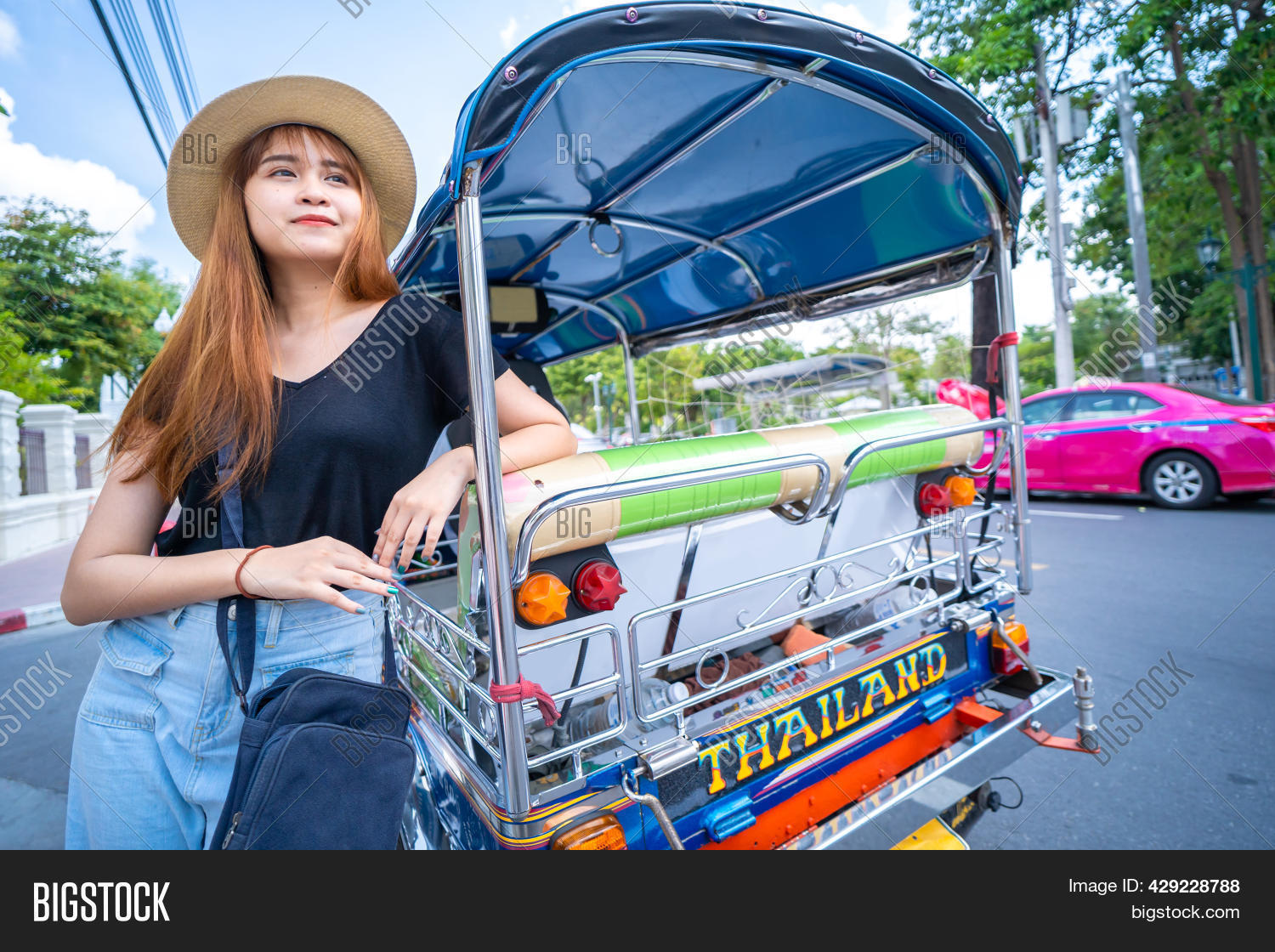 Cute Asian Tourists Image & Photo (Free Trial) | Bigstock