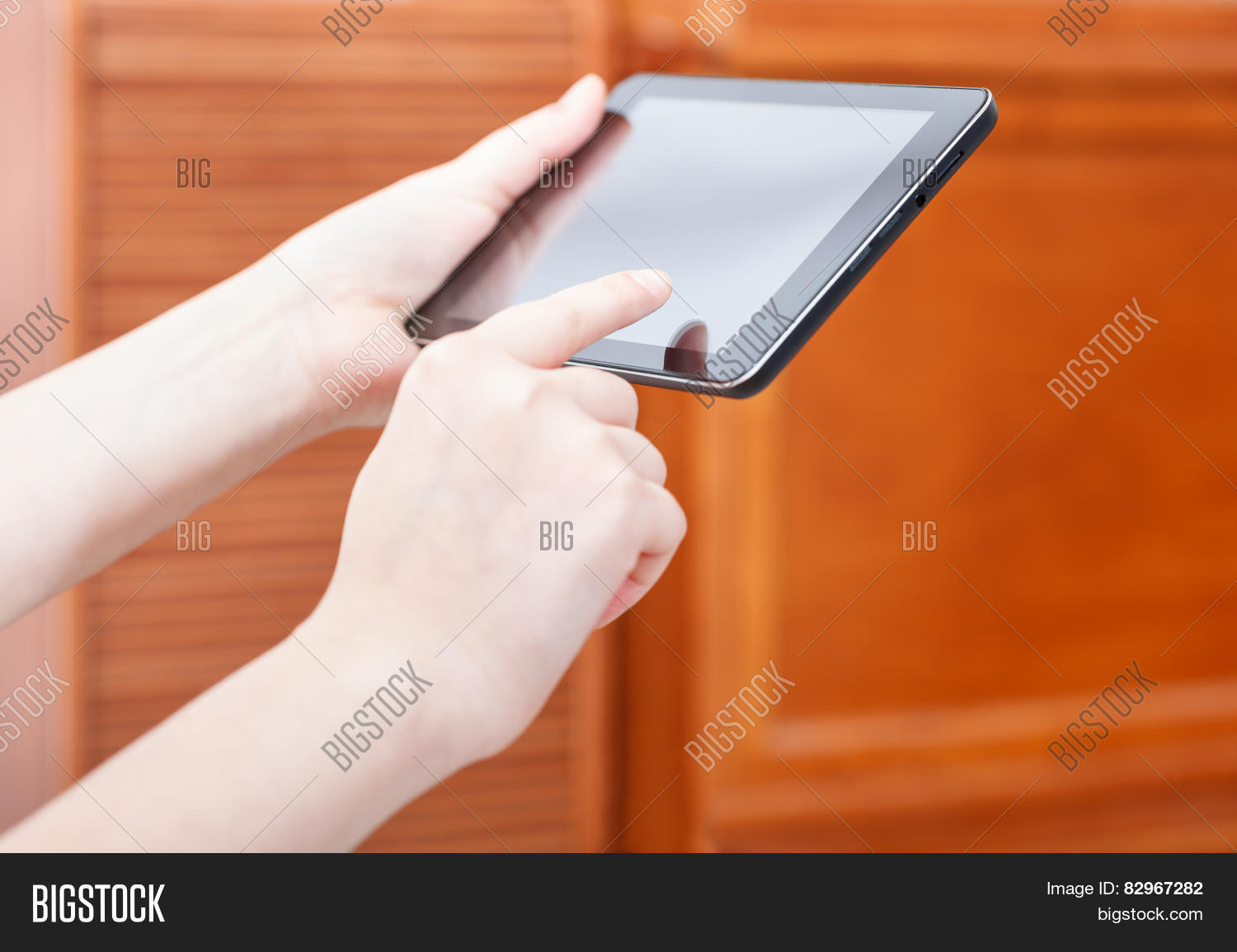 Finger Clicking Image & Photo (Free Trial) | Bigstock