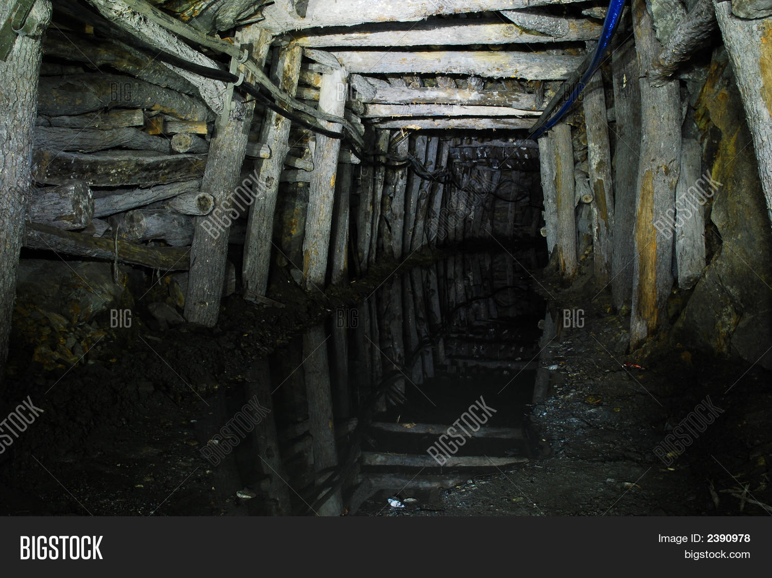 Mine Tunnel Image & Photo (Free Trial) | Bigstock