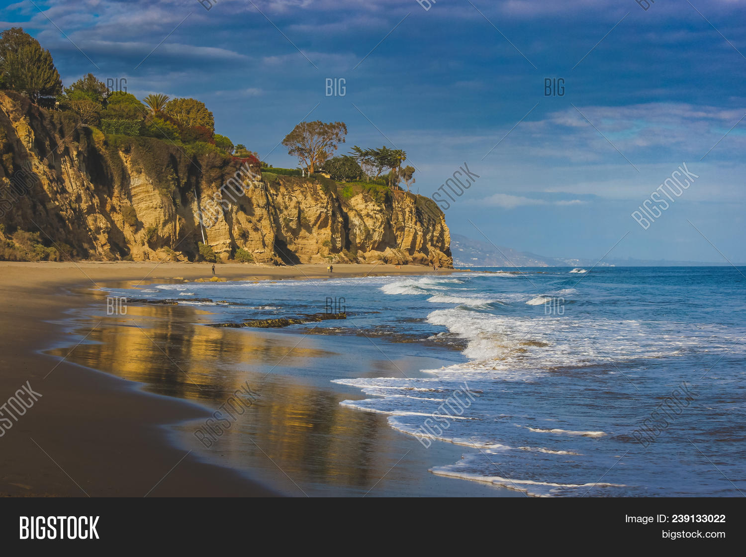 Beachside View Image & Photo (Free Trial) | Bigstock