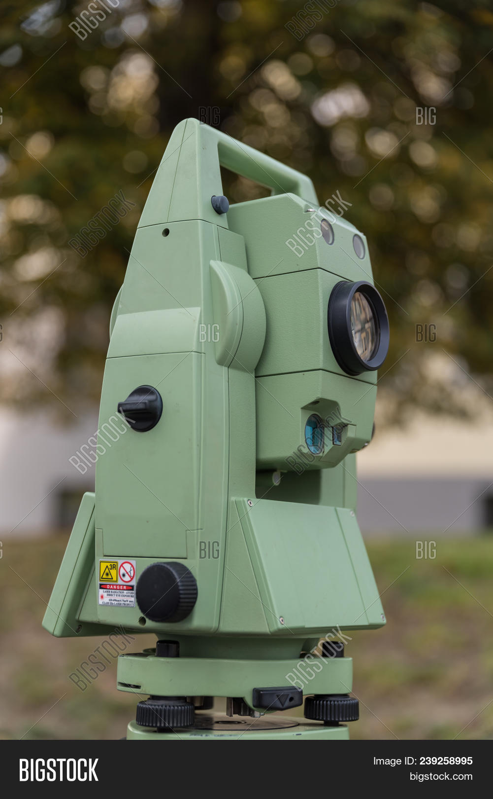Theodolite Surveying Image & Photo (Free Trial) | Bigstock