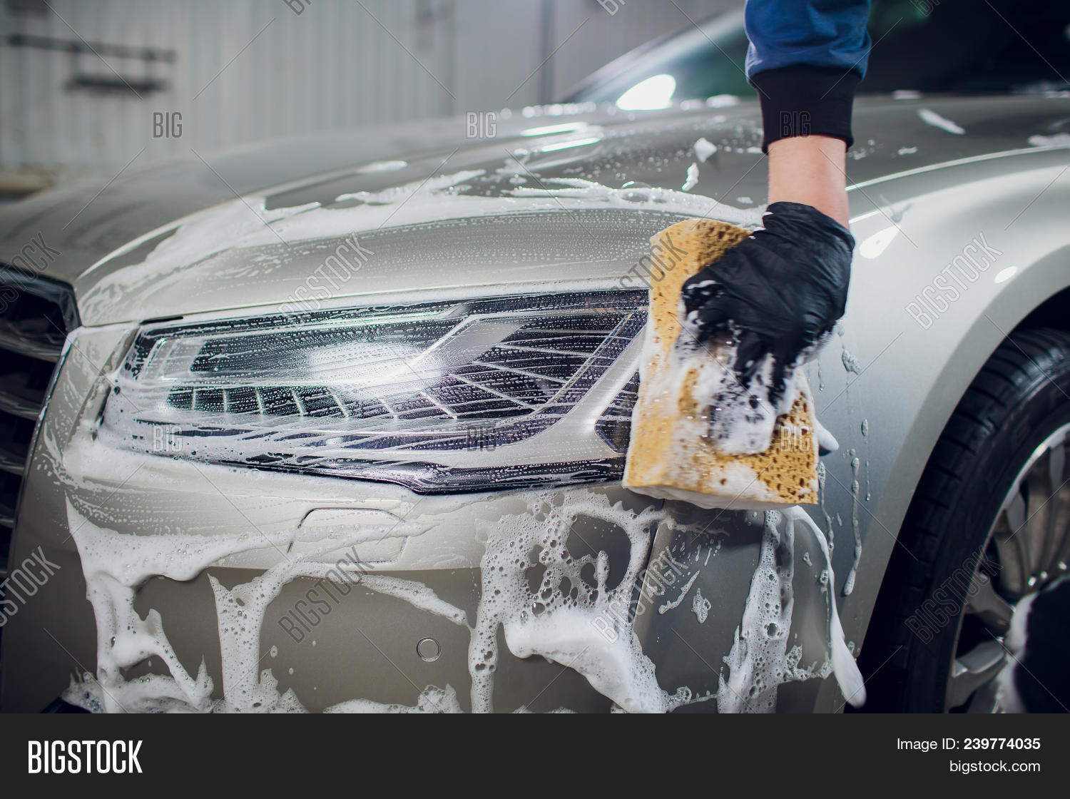 Outdoor Car Wash Image & Photo (Free Trial) | Bigstock