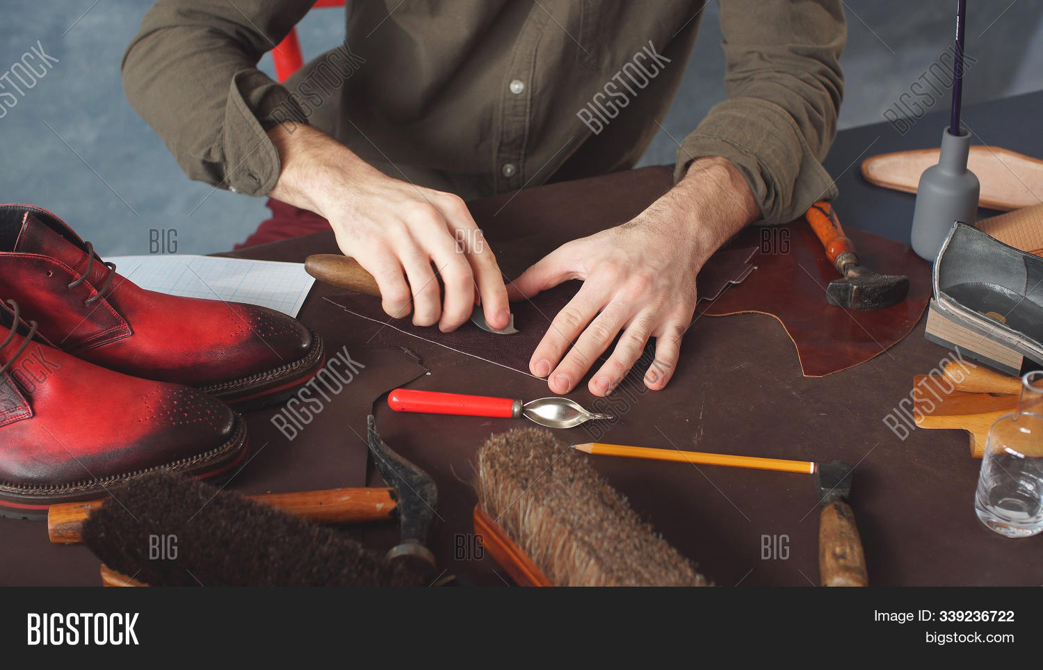 Attractive Shoemaker Image & Photo (Free Trial) | Bigstock