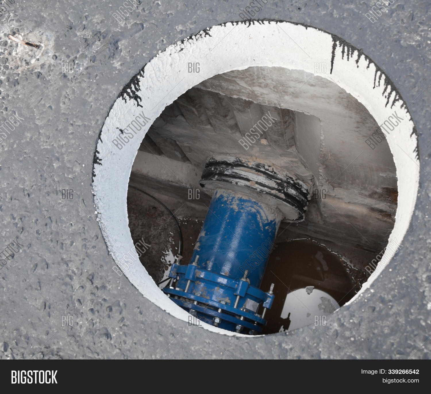 Open Manhole Concrete Image & Photo (Free Trial) | Bigstock