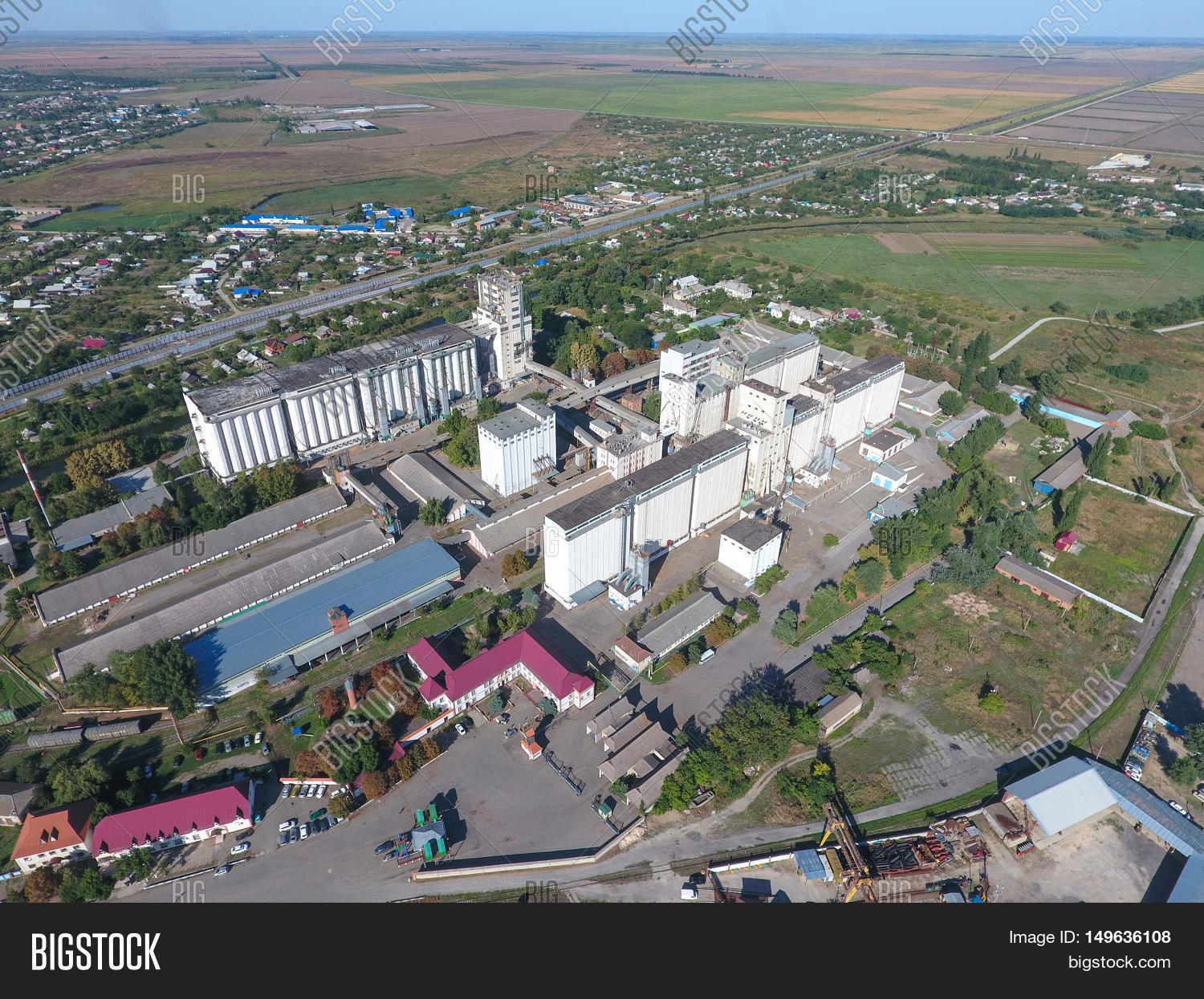 Top View Silo Elevator Image & Photo (Free Trial) | Bigstock