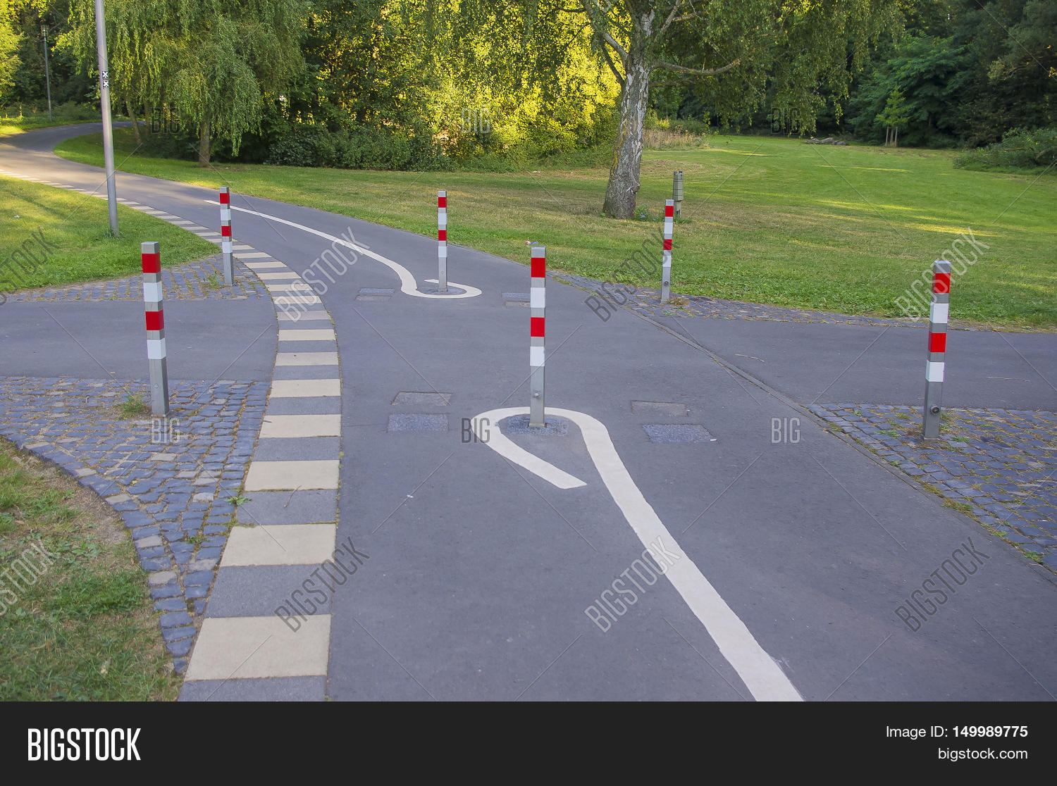 Markings On Footpath Image & Photo (Free Trial) | Bigstock