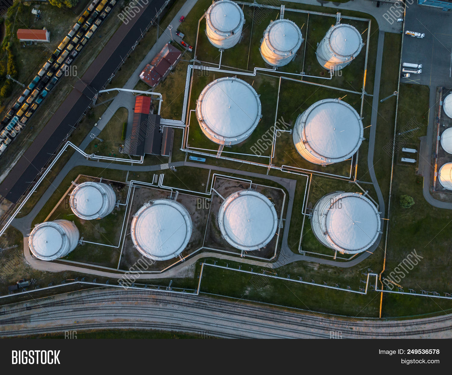 Gas Storage Terminal Image & Photo (Free Trial) | Bigstock