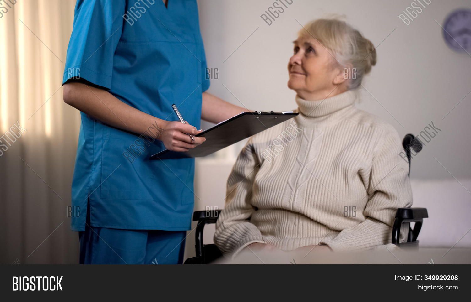 Therapist Making Notes Image & Photo (Free Trial) | Bigstock