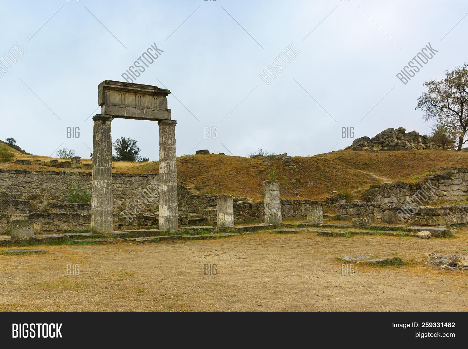 Ancient Arch Carved Image & Photo (Free Trial) | Bigstock