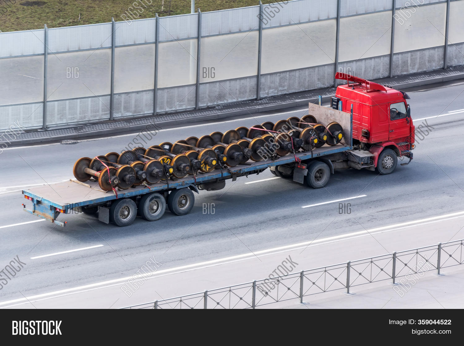 Commercial Delivery Image & Photo (Free Trial) | Bigstock