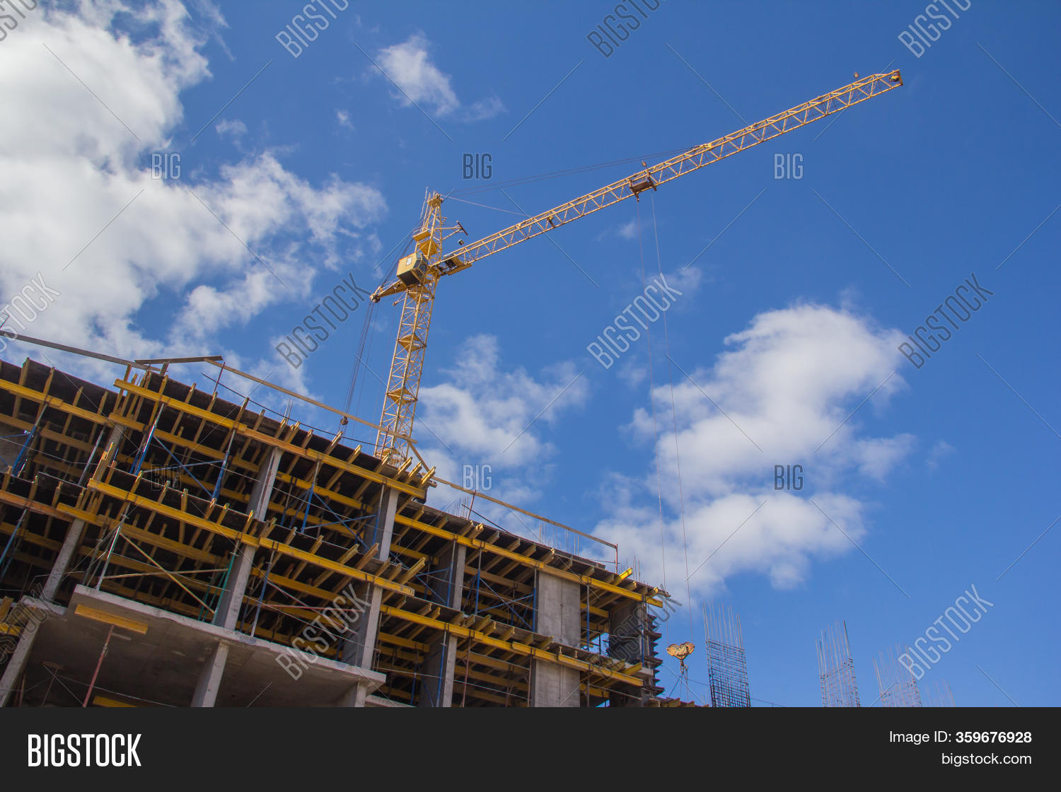 Building Tower Crane Image & Photo (Free Trial) | Bigstock