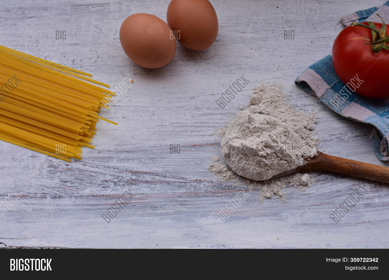 Yellow Long Spaghetti Image & Photo (Free Trial) | Bigstock