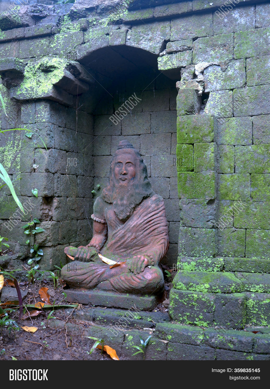 Ancient Statue Deity Image & Photo (Free Trial) | Bigstock