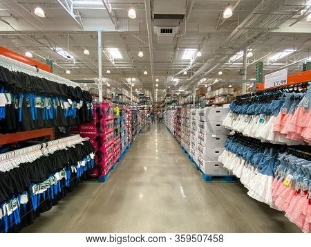 Ailse Costco Store Image & Photo (Free Trial) | Bigstock