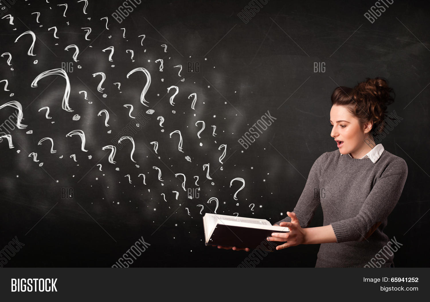 Confused Woman Reading Image & Photo (Free Trial) | Bigstock