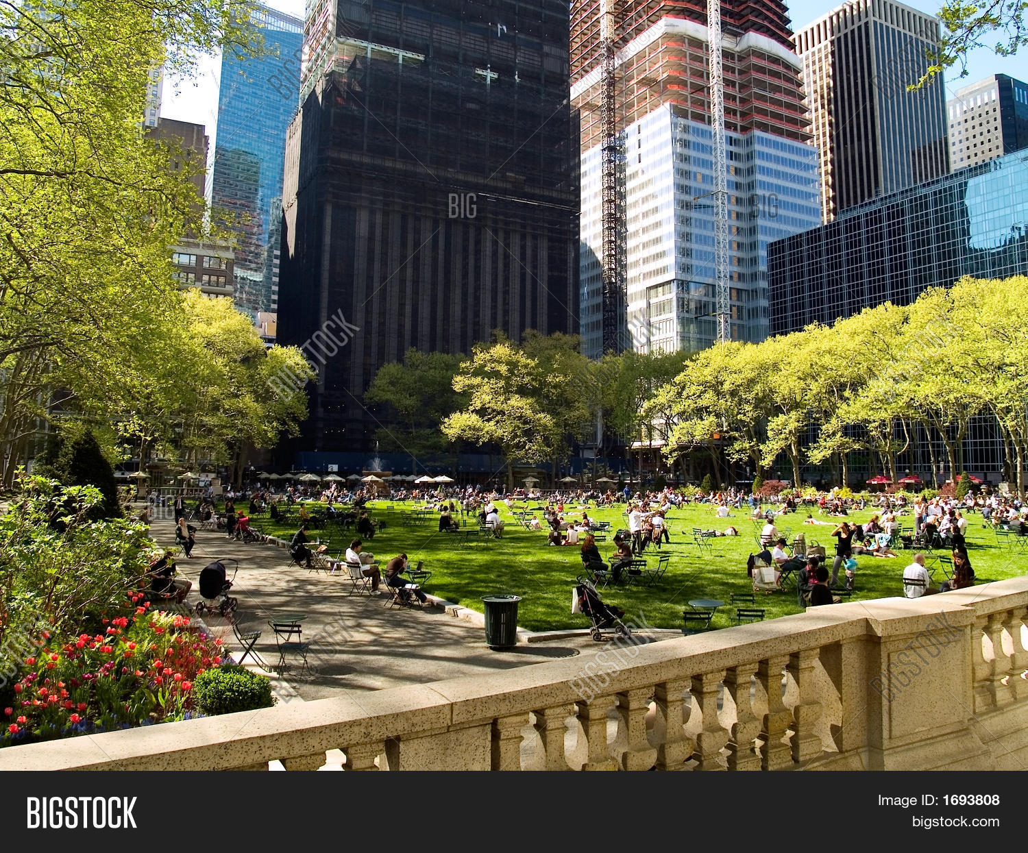 Busy Park Image & Photo (Free Trial) | Bigstock
