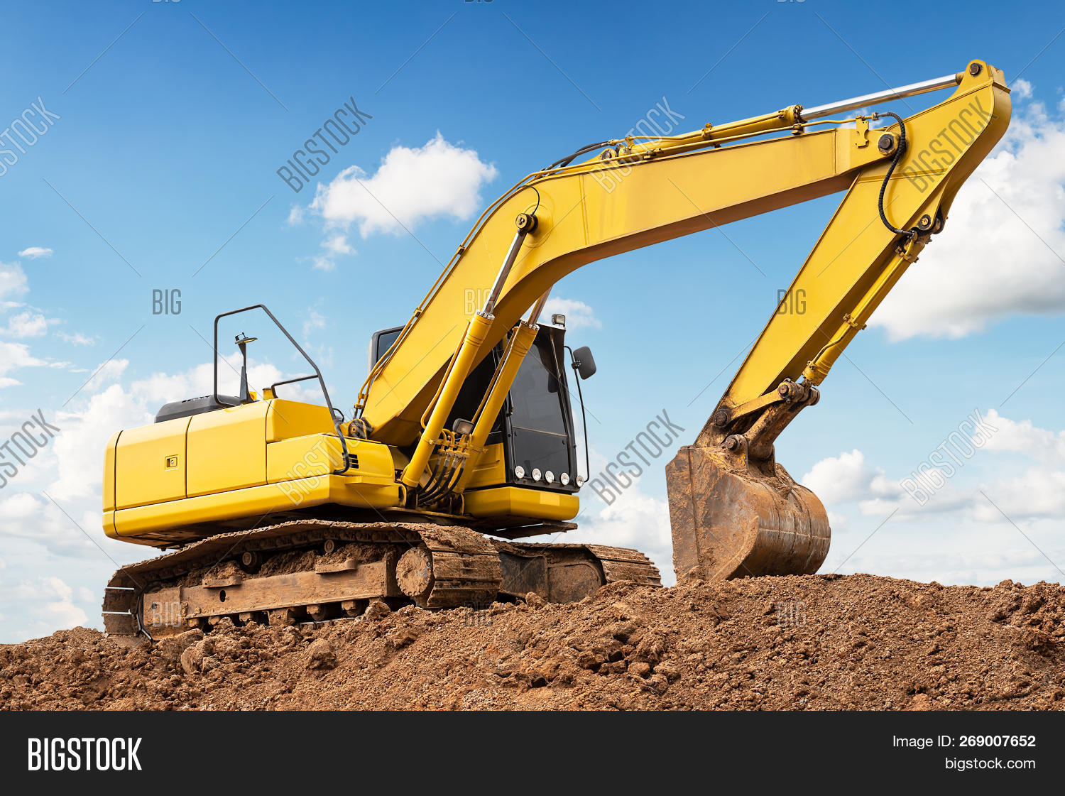 Excavator Backhoe On Image & Photo (Free Trial) | Bigstock