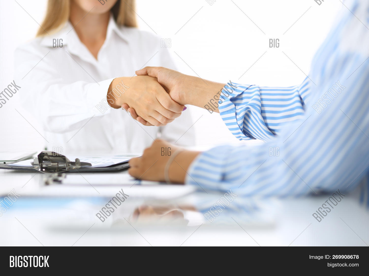 Business Handshake Image & Photo (Free Trial) | Bigstock