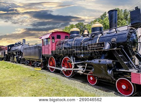 Atlanta, Georgia - May Image & Photo (Free Trial) | Bigstock