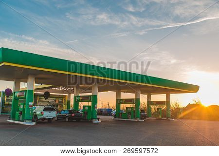 Wide View Gas Station Image & Photo (Free Trial) | Bigstock