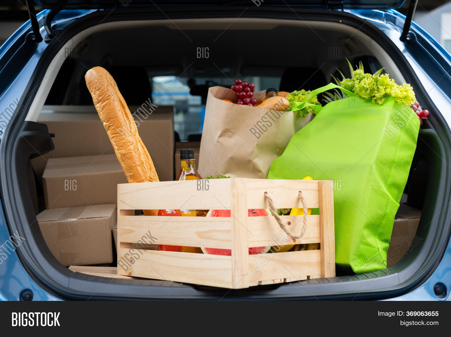 Food Delivery Truck Image & Photo (Free Trial) | Bigstock