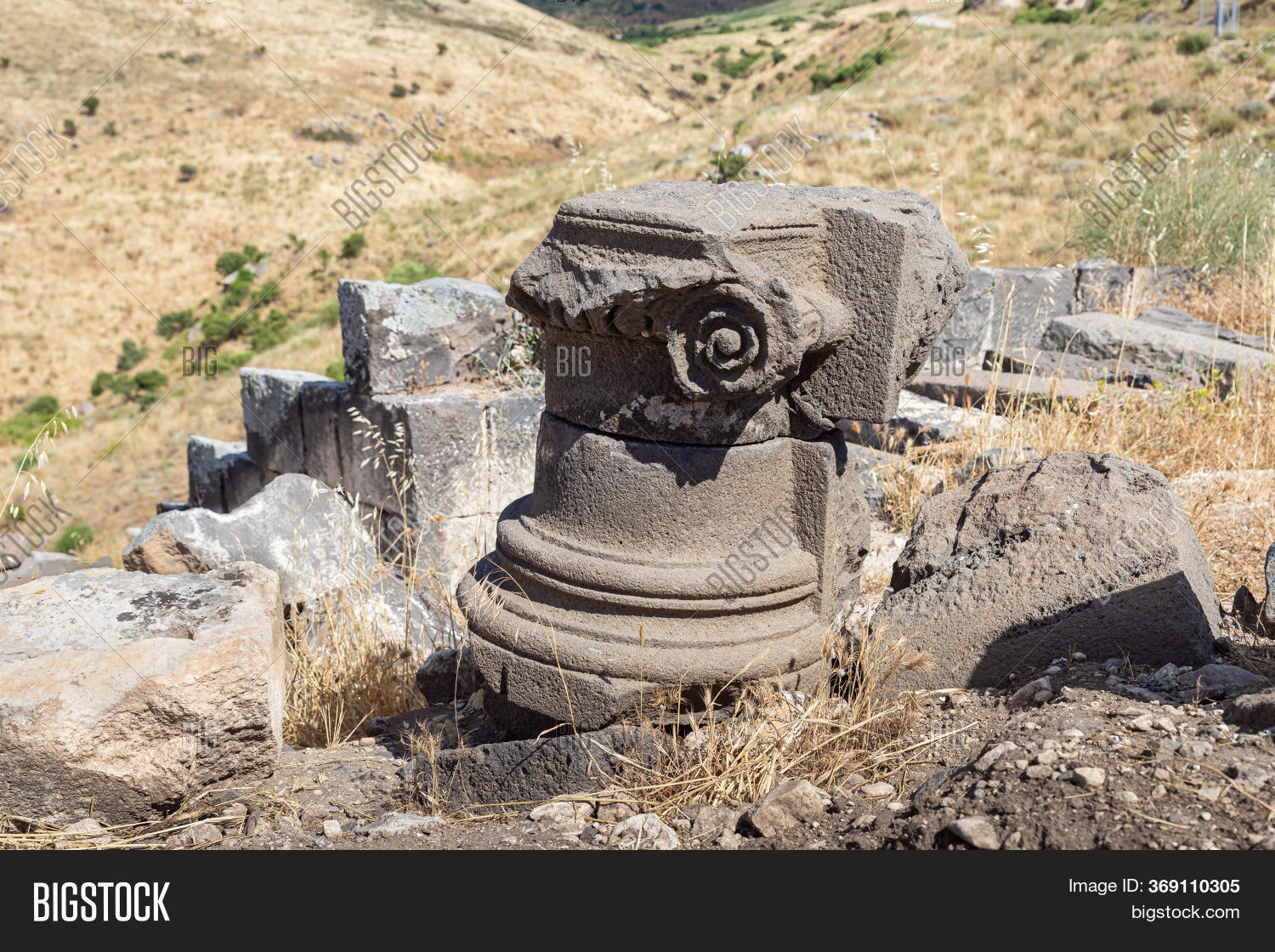 Remains Columns Ruins Image & Photo (Free Trial) | Bigstock