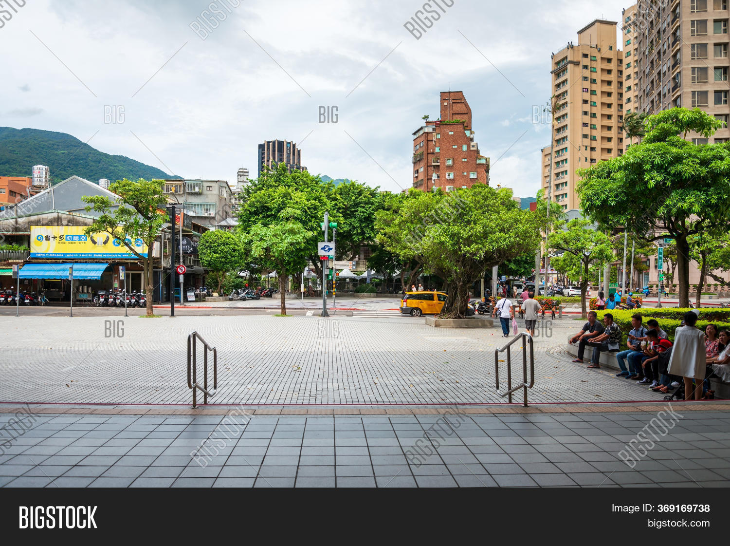 TAIPEI, TAIWAN - July Image & Photo (Free Trial) | Bigstock