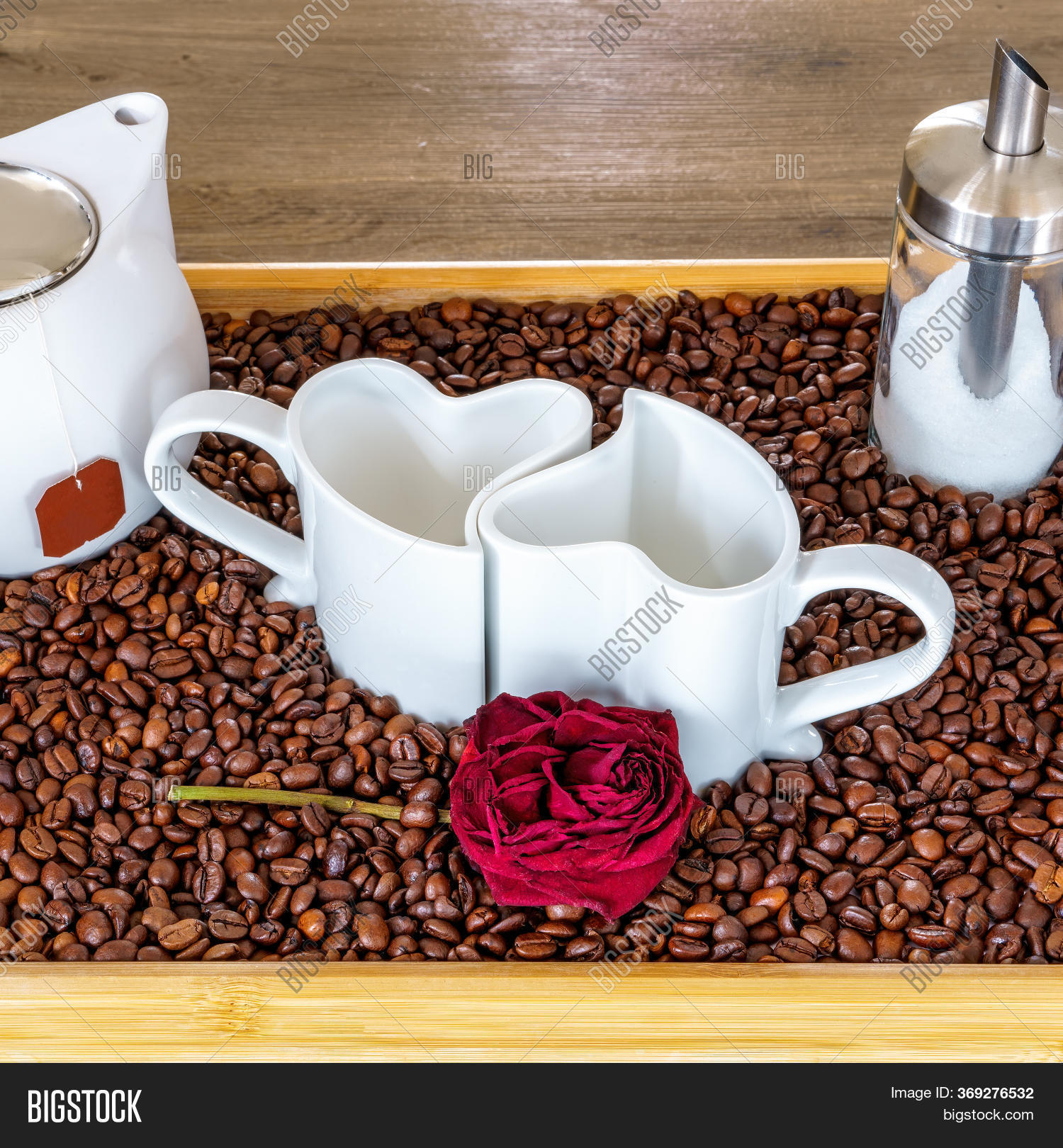 Arrangement Heart Cups Image & Photo (Free Trial) | Bigstock