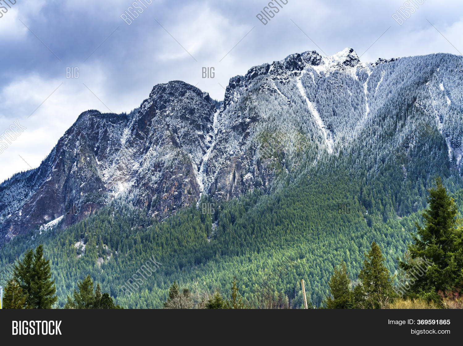 Snow Mount Si, Cascade Image & Photo (Free Trial) | Bigstock