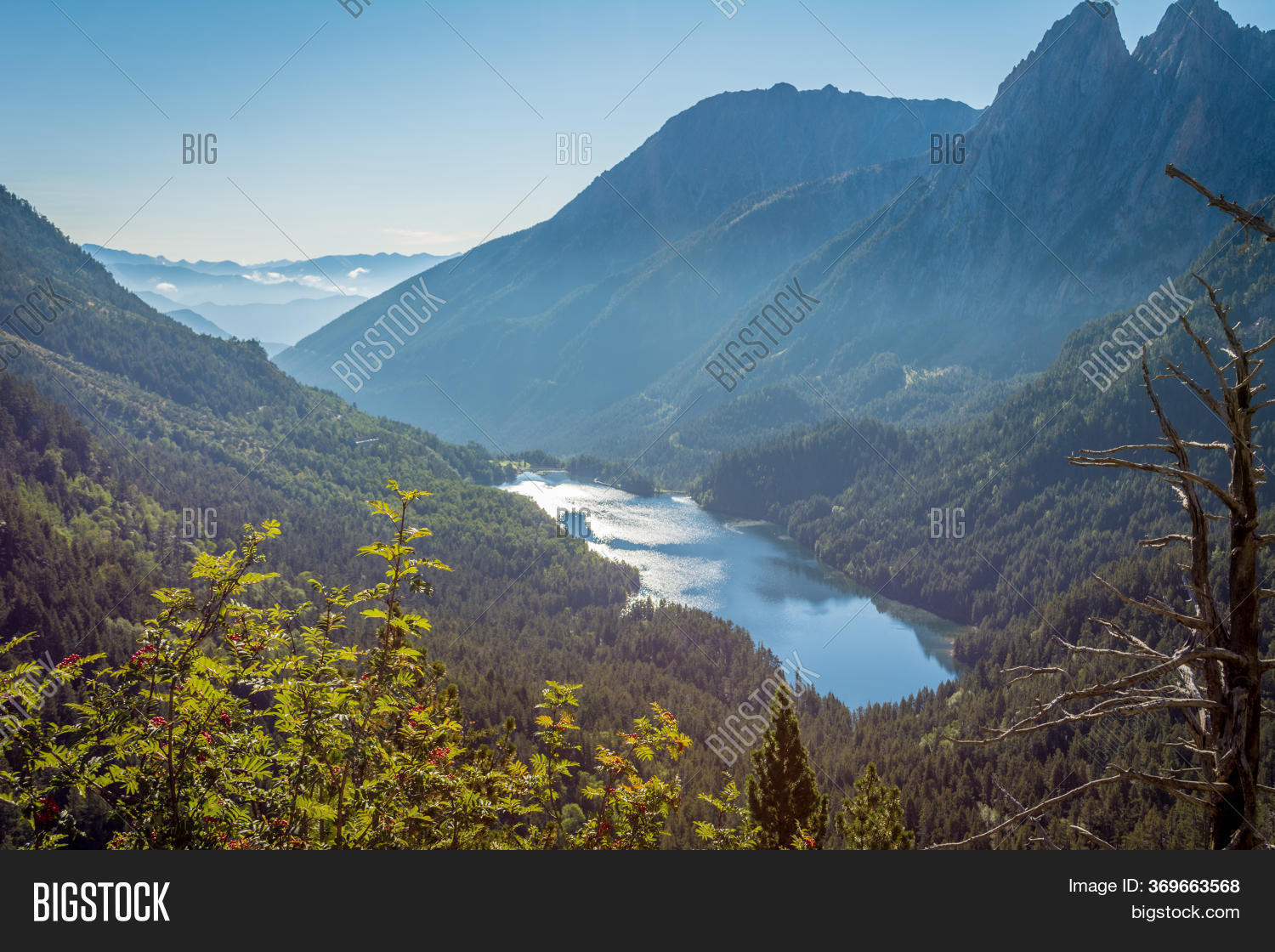 El Mirador De L'estany Image & Photo (Free Trial) | Bigstock