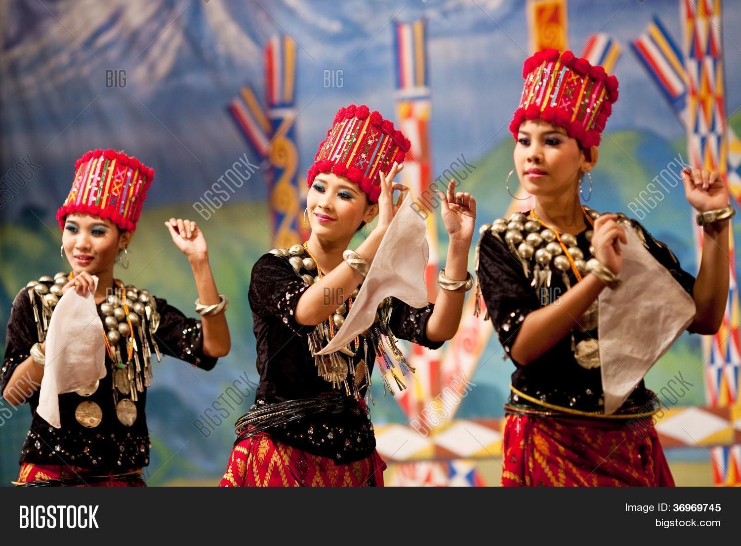 Traditional Burmese Image & Photo (Free Trial) | Bigstock