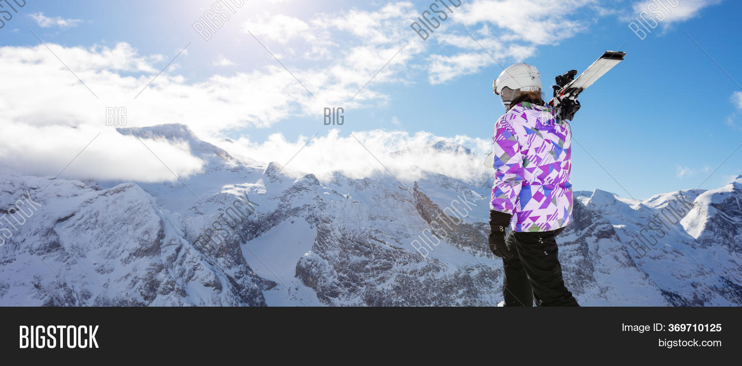 Back View Girl Skier Image & Photo (Free Trial) | Bigstock