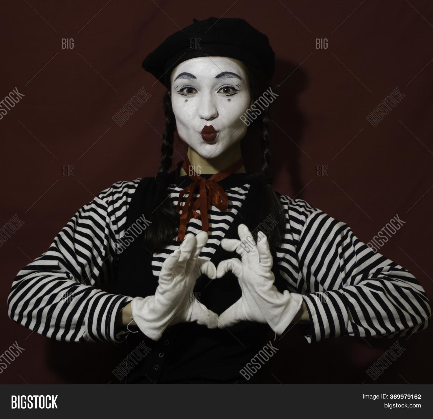 Beautiful Girl Mime Image & Photo (Free Trial) | Bigstock