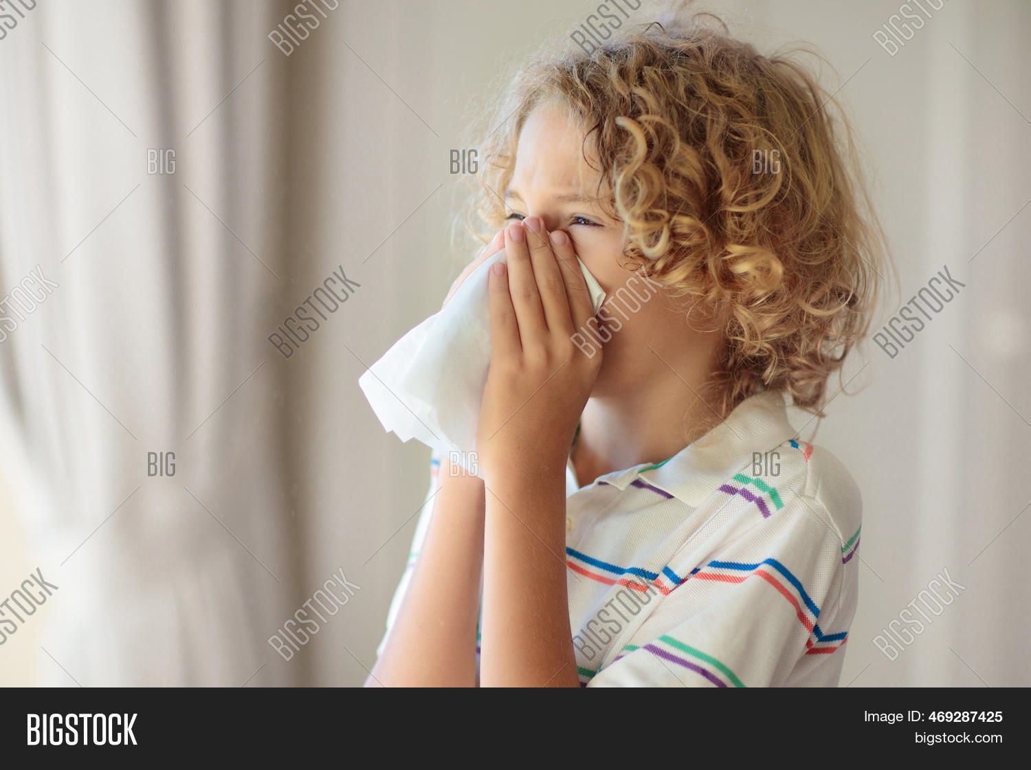 Sick Child Sneezing Image & Photo (Free Trial) | Bigstock