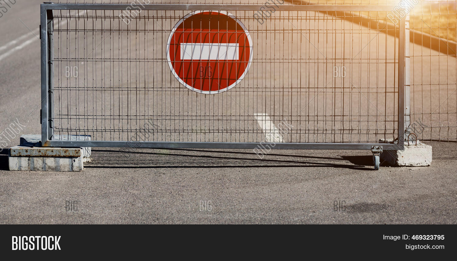 Do Not Enter Traffic Image & Photo (Free Trial) | Bigstock