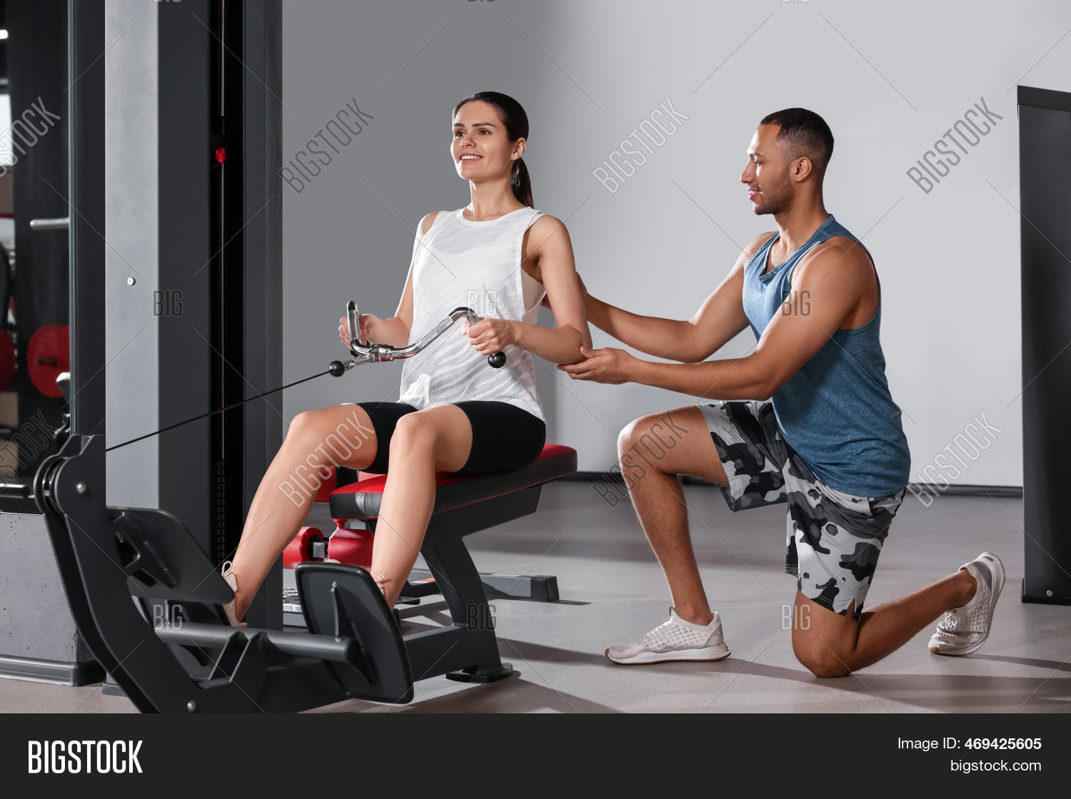 Trainer Explaining Image & Photo (Free Trial) | Bigstock