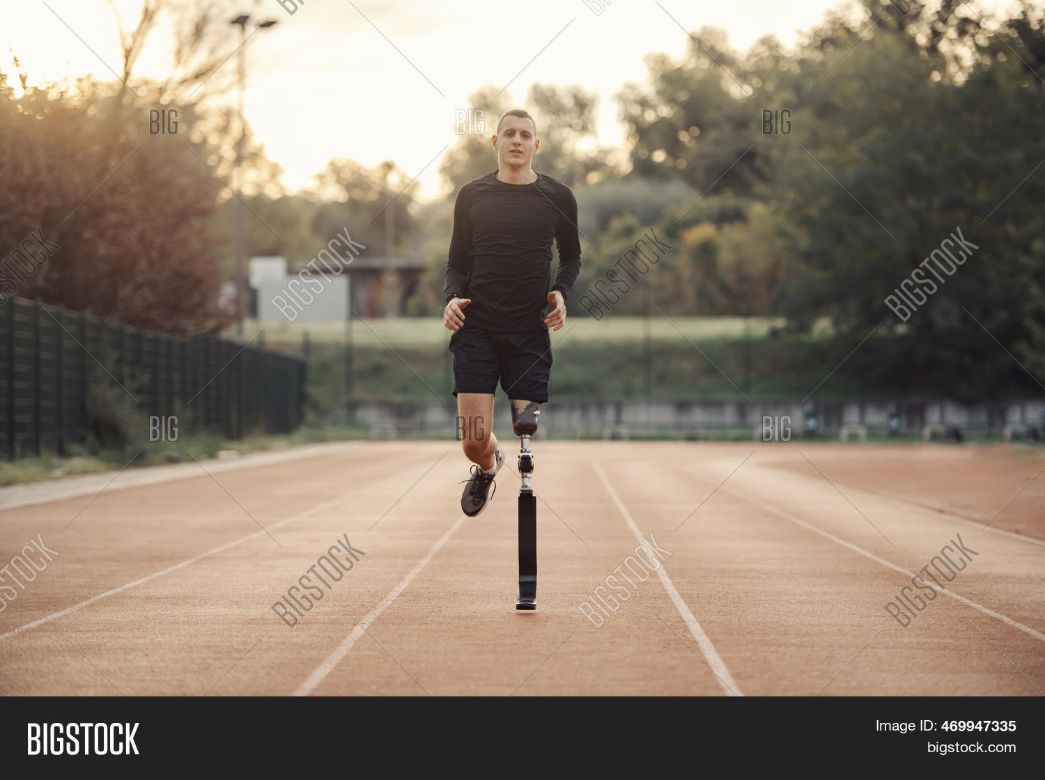 Runner Prosthetic Leg Image & Photo (Free Trial) | Bigstock