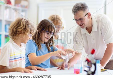 School Science Class. Image & Photo (Free Trial) | Bigstock