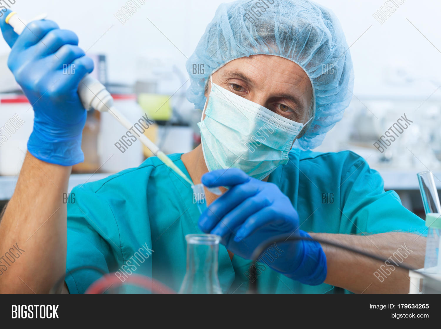 Scientist Test Tubes Image & Photo (Free Trial) | Bigstock